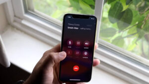 How to Make a 3-Way Call on Android and iPhone - Stay Connected